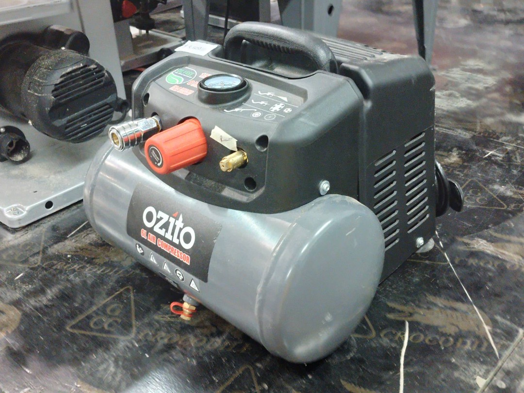 Ozito 6L 1.5HP Air Compressor, Commercial & Industrial, Construction Tools & Equipment on Carousell