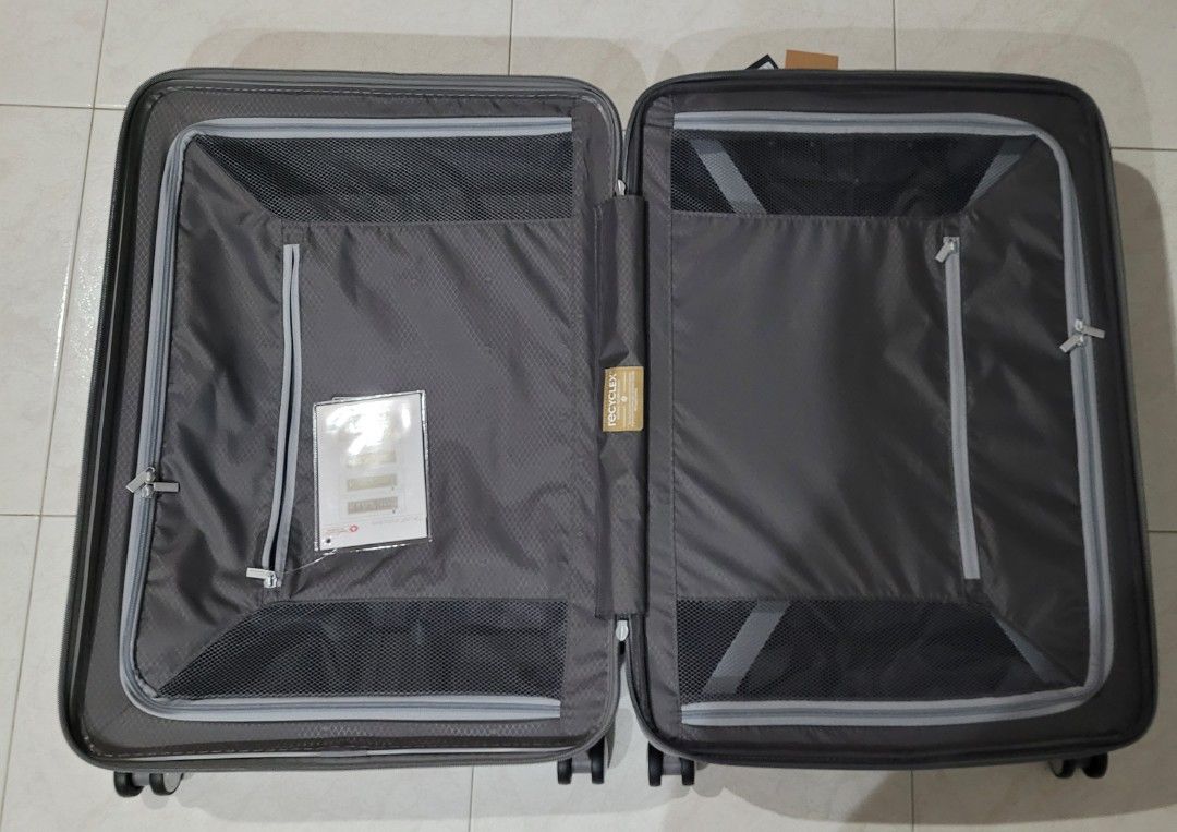 Samsonite Prestige 69cm Luggage (Matte Latte), Hobbies & Toys, Travel ...