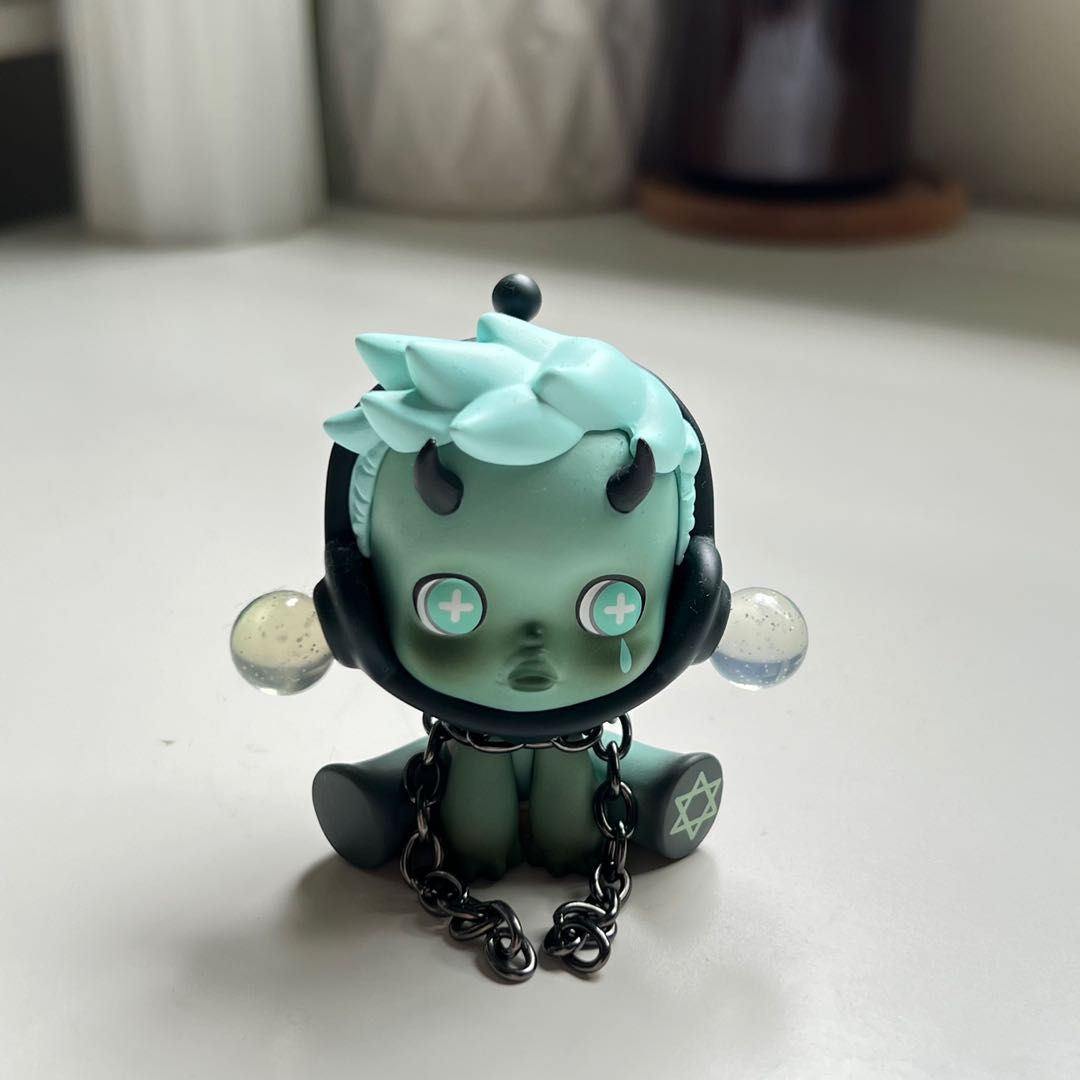 Skullpanda Ancient Castle Gargoyle, Hobbies & Toys, Toys & Games on ...