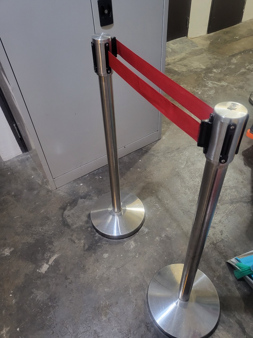 Standing Queue Pole, Furniture & Home Living, Outdoor Furniture on ...