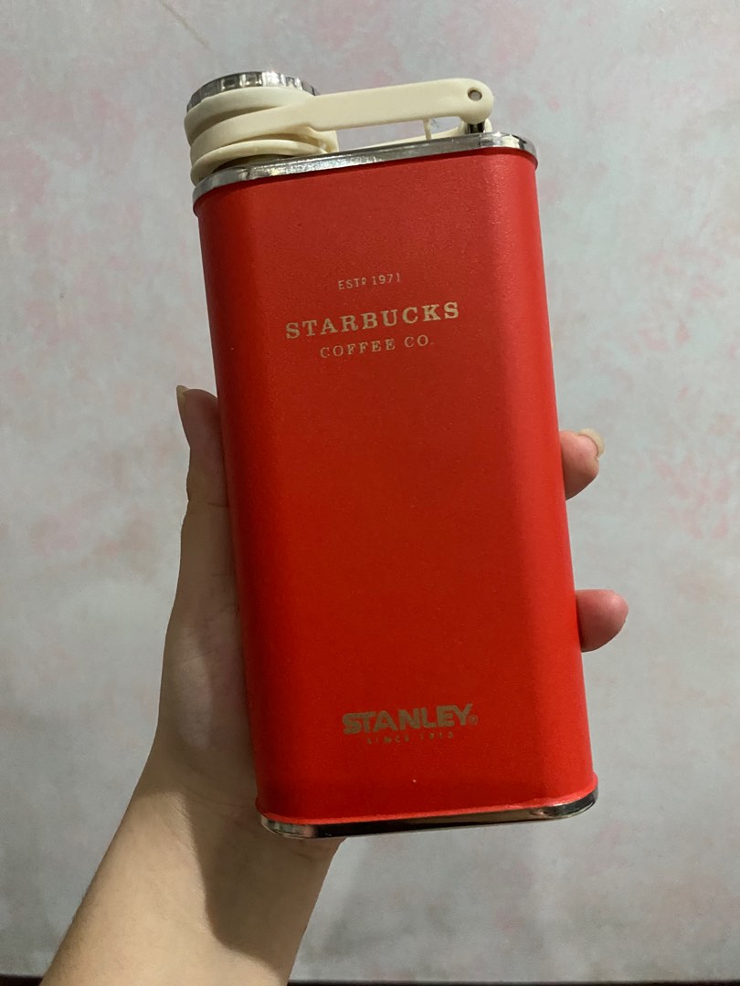 Stanley Flask, Furniture & Home Living, Kitchenware & Tableware, Water ...