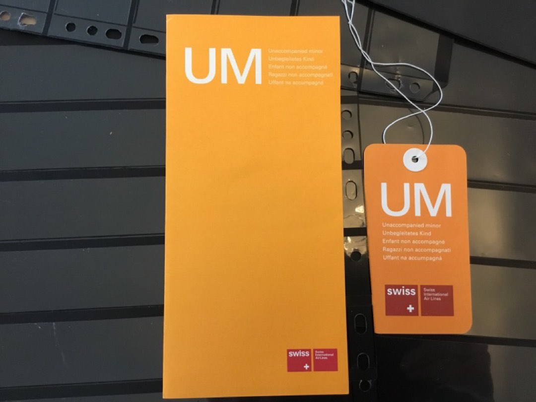 Swiss Air Unaccompanied minor Label tag unused # 102, 興趣及遊戲, 收藏品及紀念品 ...