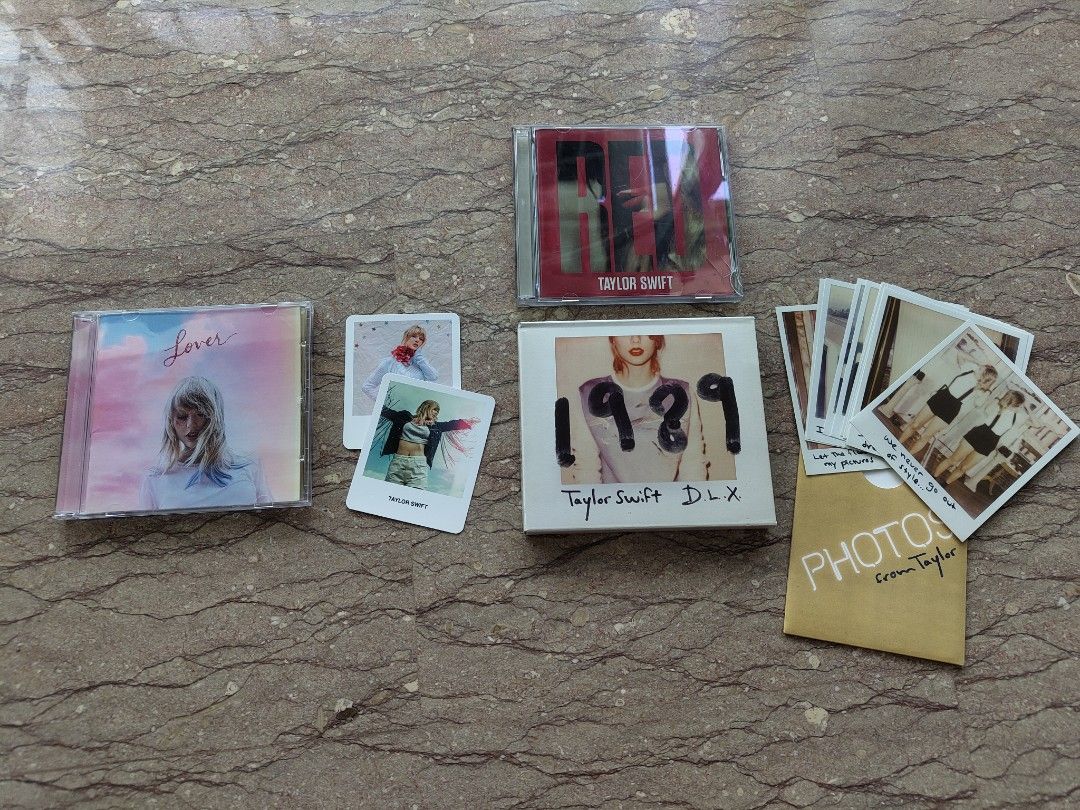 Talor Swift 3 CDs (set) RED 1989 Lover, Hobbies & Toys, Music & Media ...