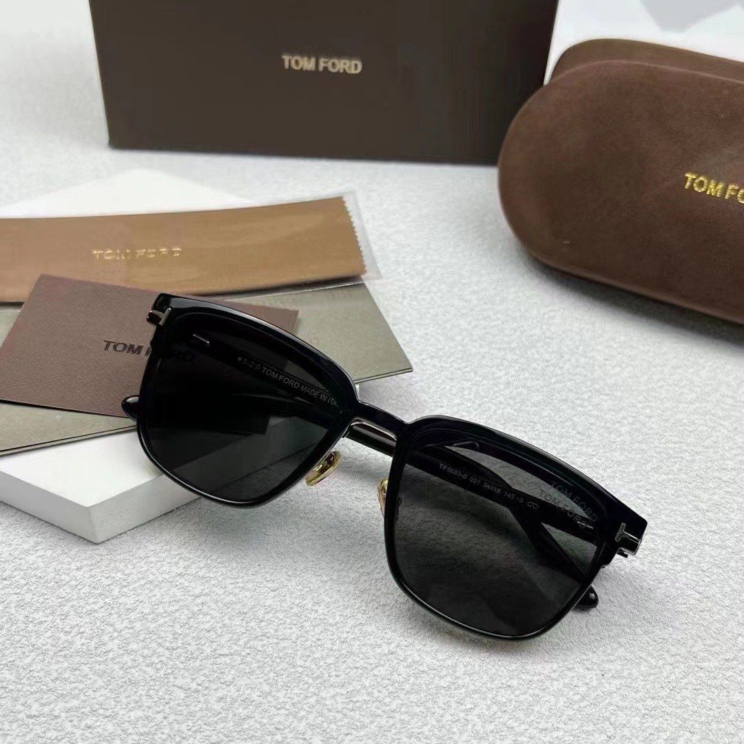 Tom Ford TF5683-B, Men's Fashion, Watches & Accessories, Sunglasses ...