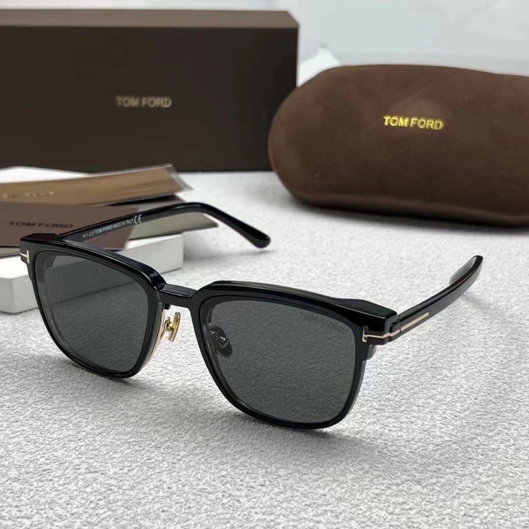 Tom Ford TF5683-B, Men's Fashion, Watches & Accessories, Sunglasses ...