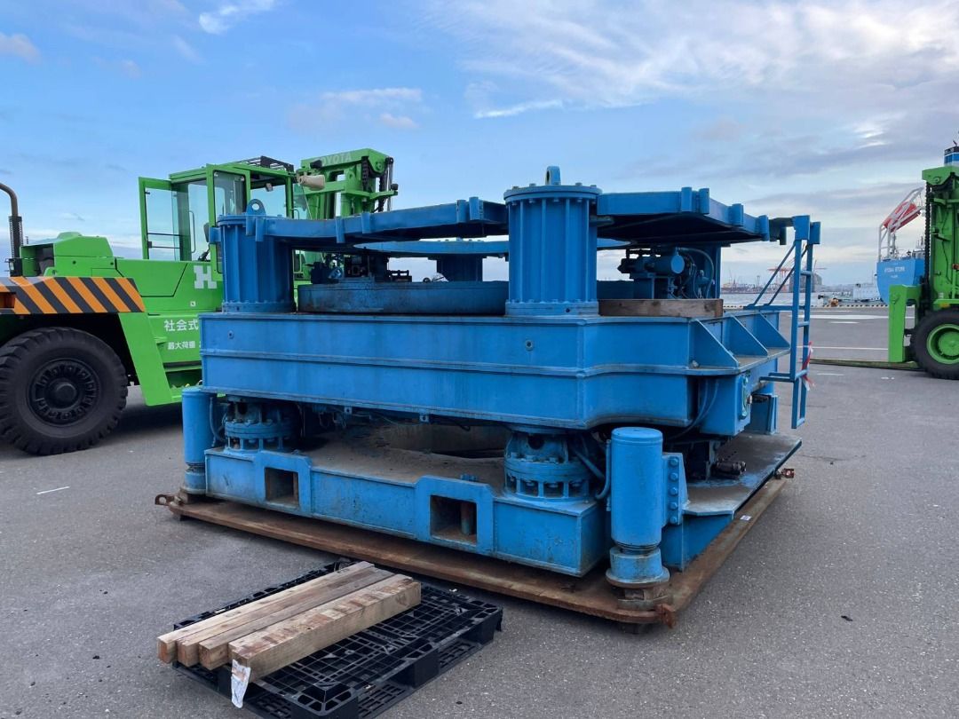 USED CASING ROTATORS WITH TRAILER, Commercial & Industrial ...