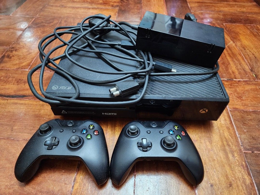 XBox One First Gen, Video Gaming, Video Game Consoles, Xbox on Carousell