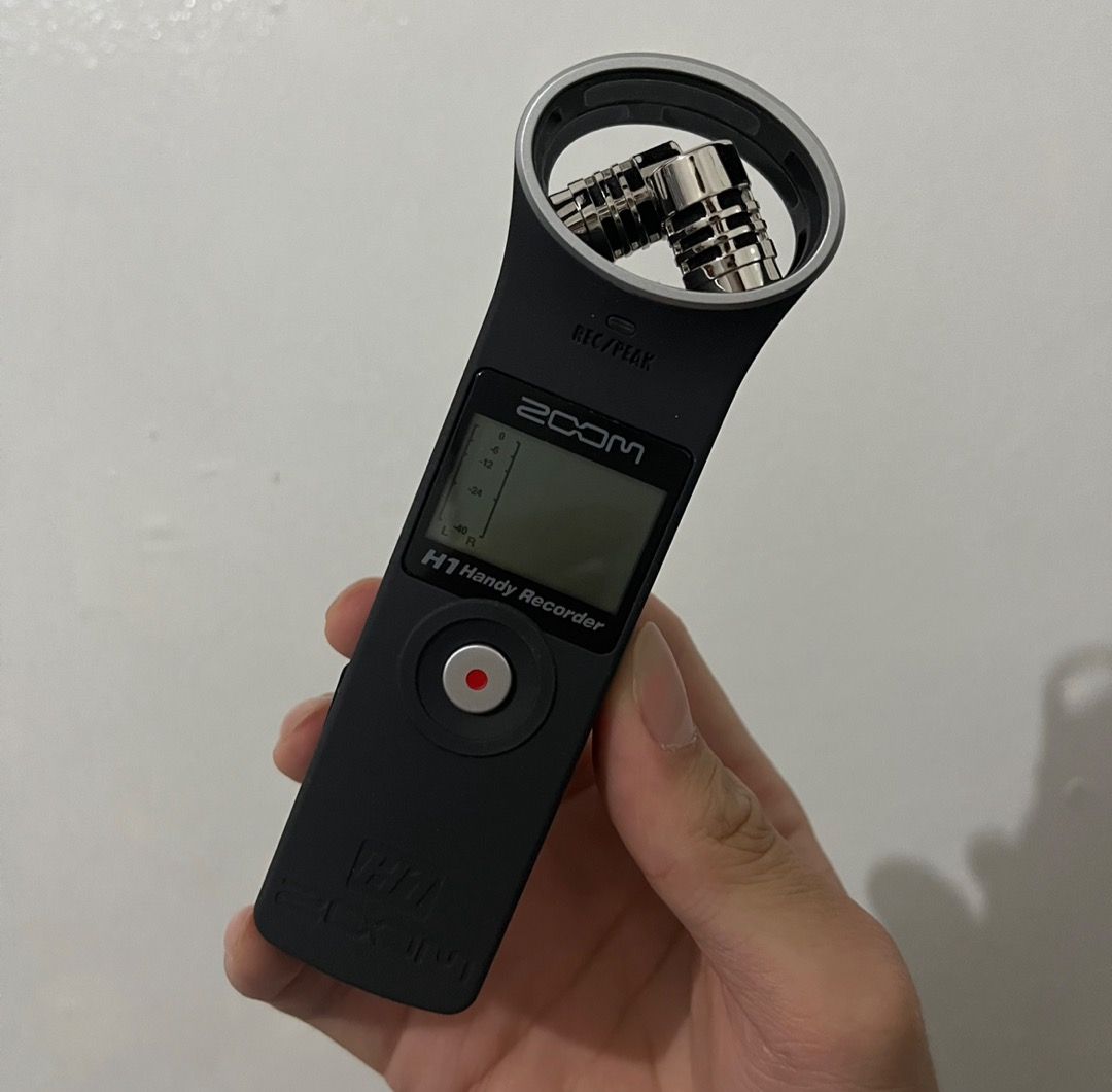 ZOOM H1 Microphone Recorder, Audio, Microphones on Carousell