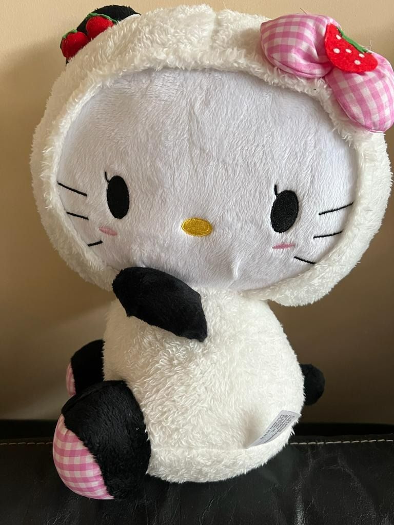 14" Large Hello Kitty Plush, Hobbies & Toys, Toys & Games on Carousell