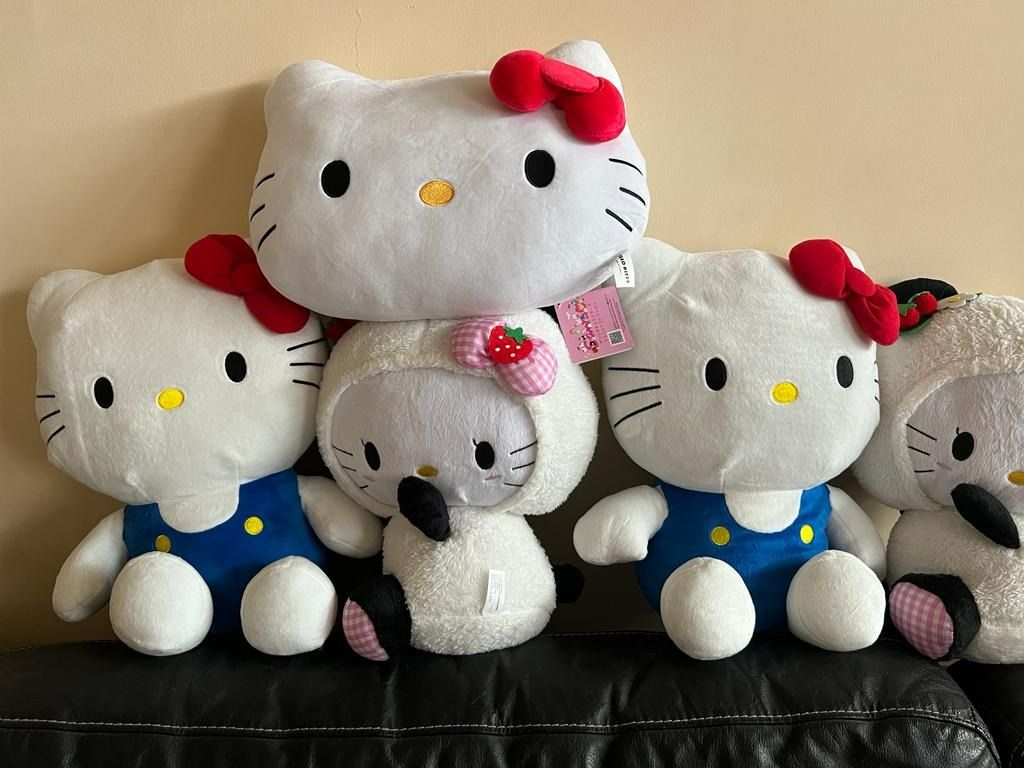 14" Large Hello Kitty Plush, Hobbies & Toys, Toys & Games on Carousell