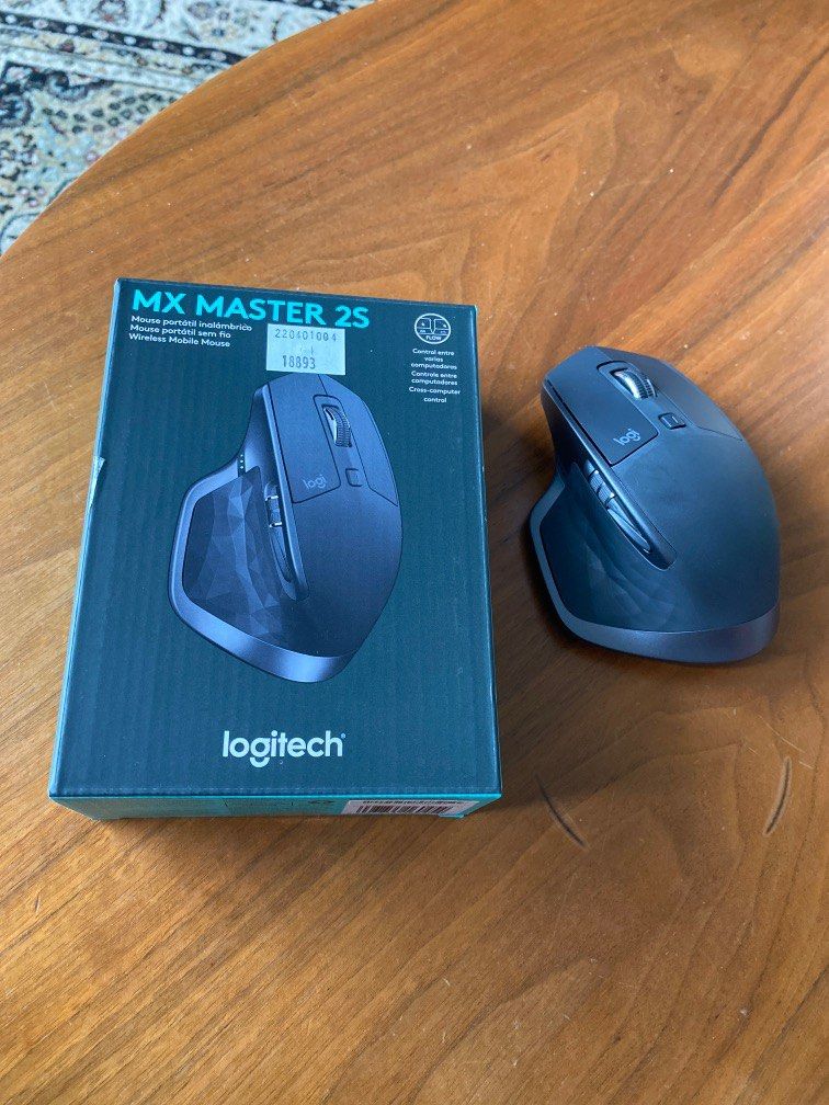 1 week old Logitech MX Master 2S, Computers & Tech, Parts & Accessories ...