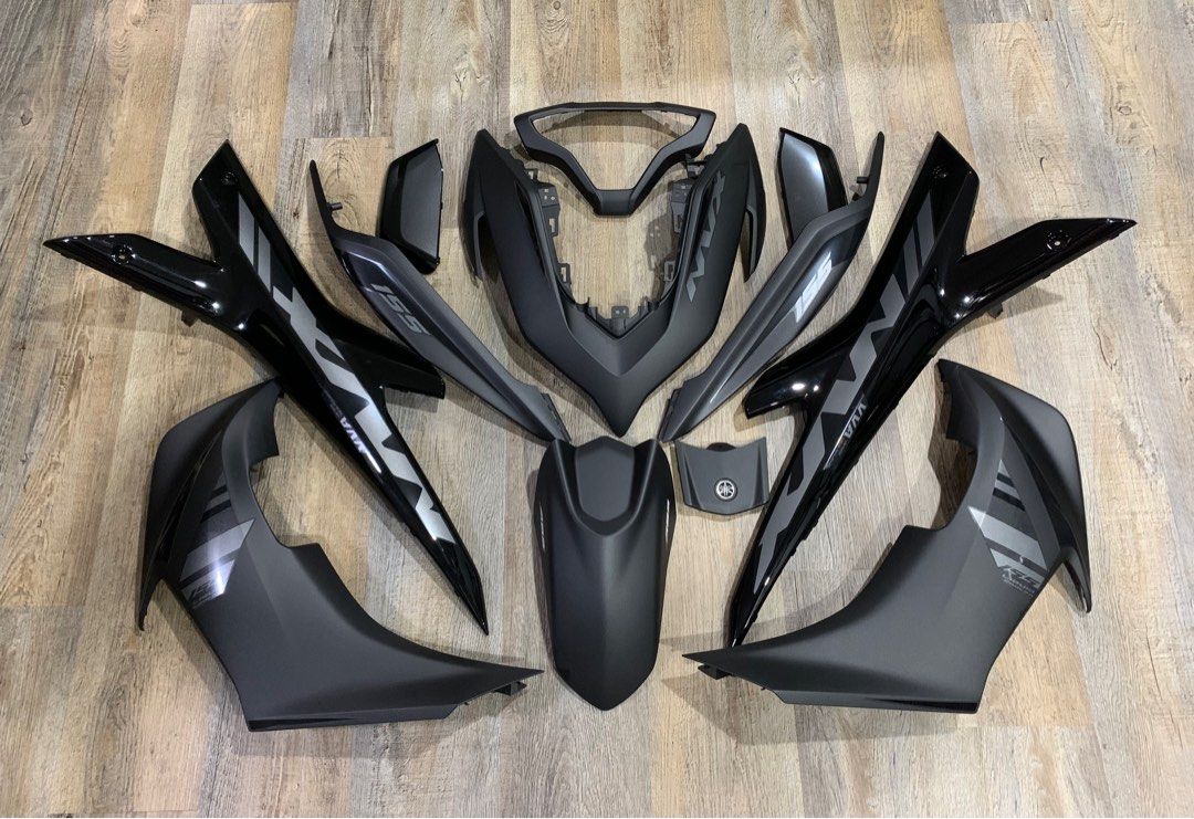 AEROX V2 COVERSET BLACK RAVEN, Motorcycles, Motorcycle Accessories on ...
