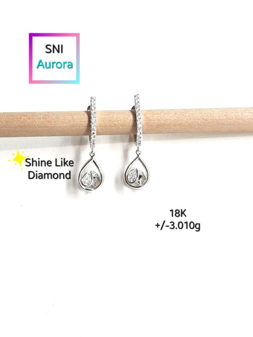 Anting emas putih 75% tanya harga dulu, Fesyen Wanita, Perhiasan di ... Anting emas putih 75% tanya harga dulu, Fesyen Wanita, Perhiasan di ...