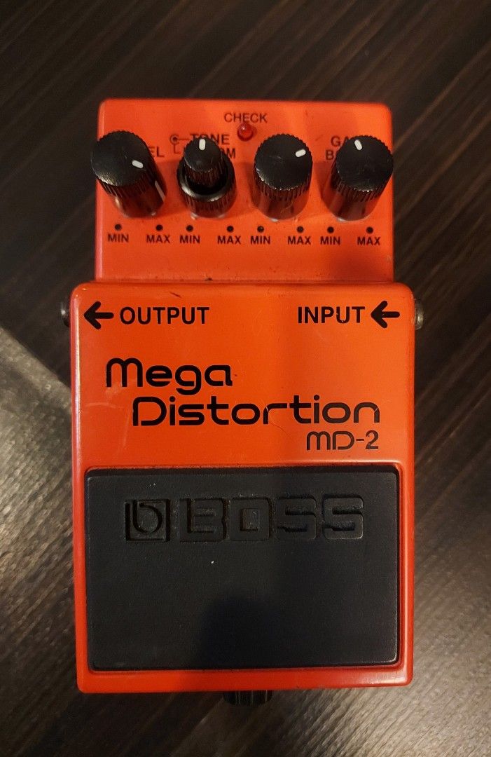 Boss Mega Distortion MD-2, Hobbies & Toys, Music & Media, Musical ...