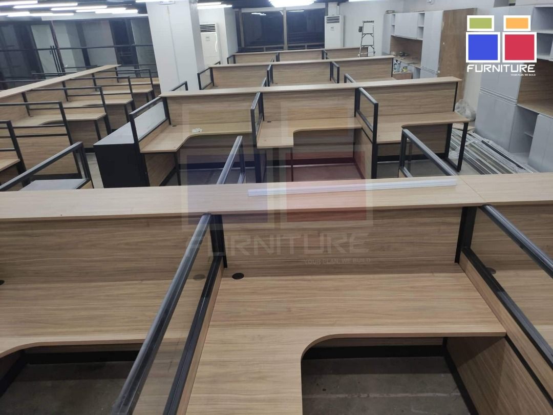 CUSTOMIZED MODULAR OFFICE PARTITION CUBICLE MADE TO ORDER MESSAGE ME NOW HURRY UP!, Furniture ...