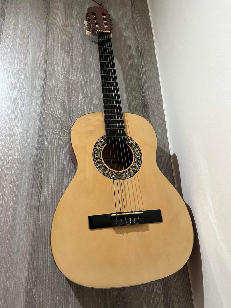 Fernando Classic Guitar 3/4, Hobbies & Toys, Music & Media, Musical ...