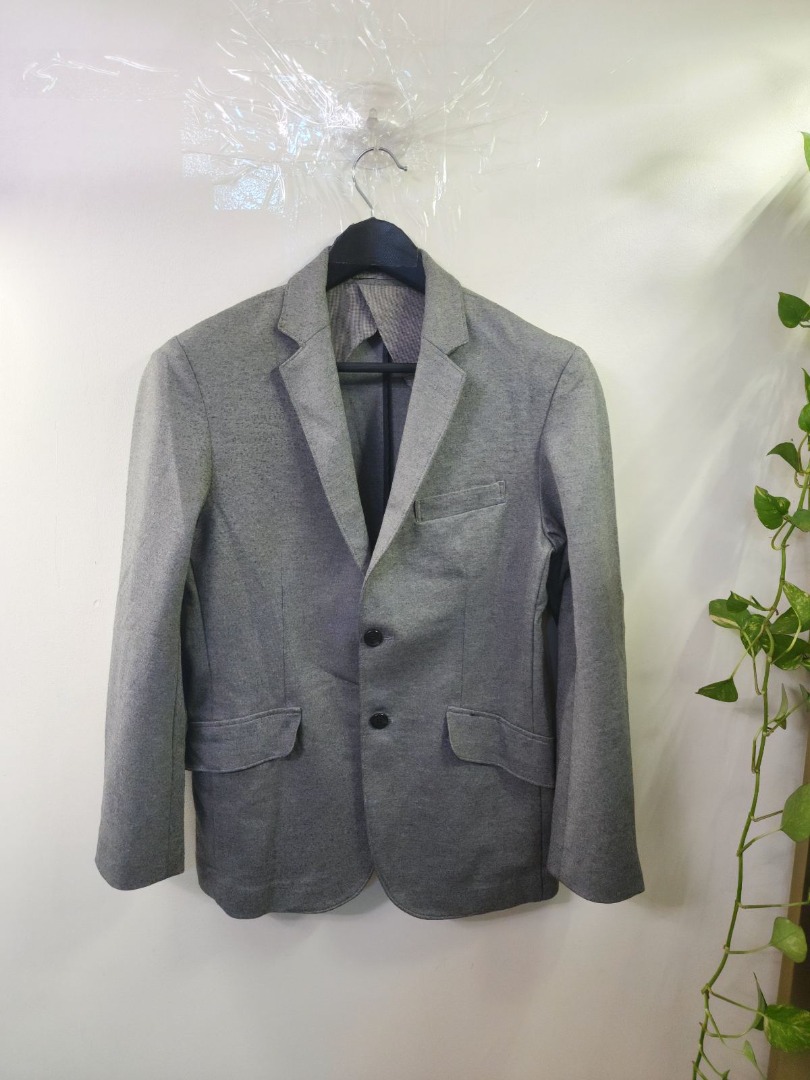 GU (Uniqlo) Light Grey Comfort Jacket, Men's Fashion, Coats, Jackets ...