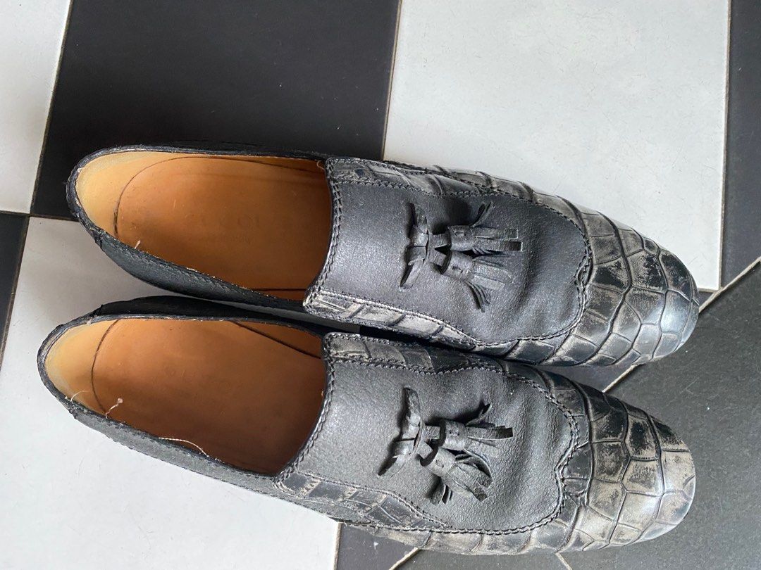 Gucci croc loafers in size 9, Men's Fashion, Footwear, Dress Shoes on ...