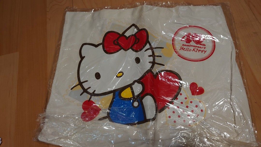 Hello Kitty - 40th Anniversary SingPost Collection, Hobbies & Toys ...