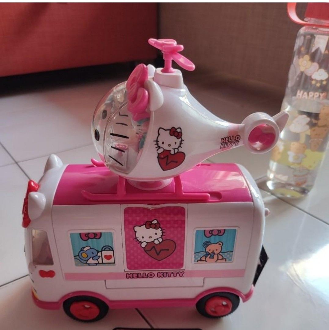 Hello Kitty Doctor Set