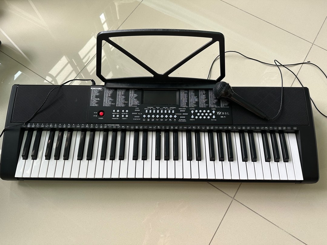 Keyboard, Hobbies & Toys, Music & Media, Musical Instruments on Carousell
