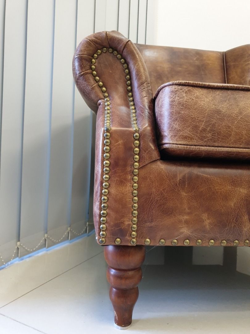 Leather - Single seat arm chair/couch (One piece), Furniture & Home ...