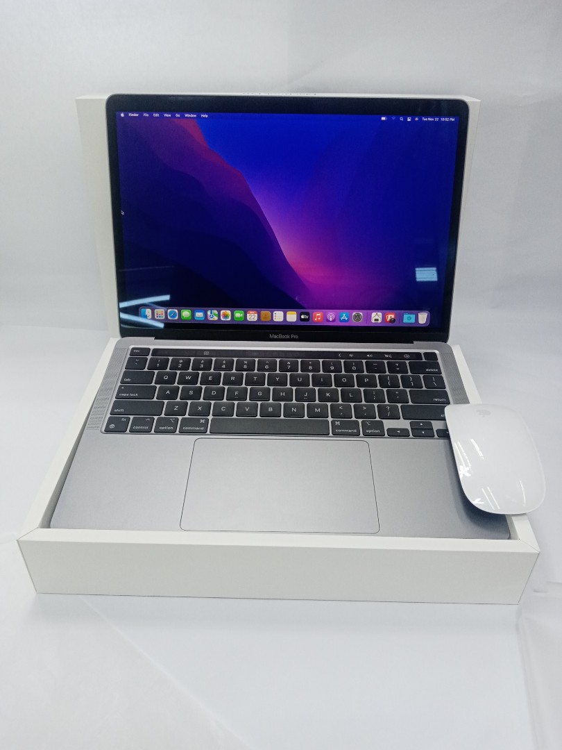 Macbook Pro (13inch M1 2020) 99%Smooth with original magic mouse ...