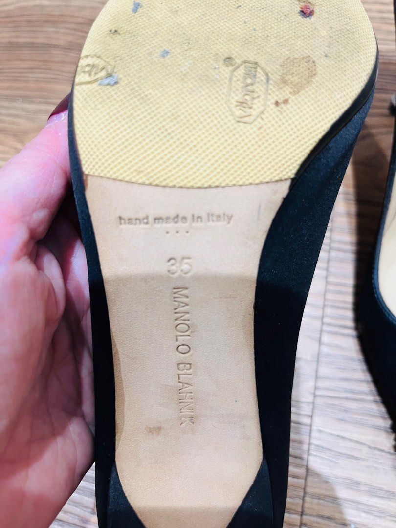 MARK DOWN SALE!!! Manolo Blahnik Hangisi heels s35 on Carousell