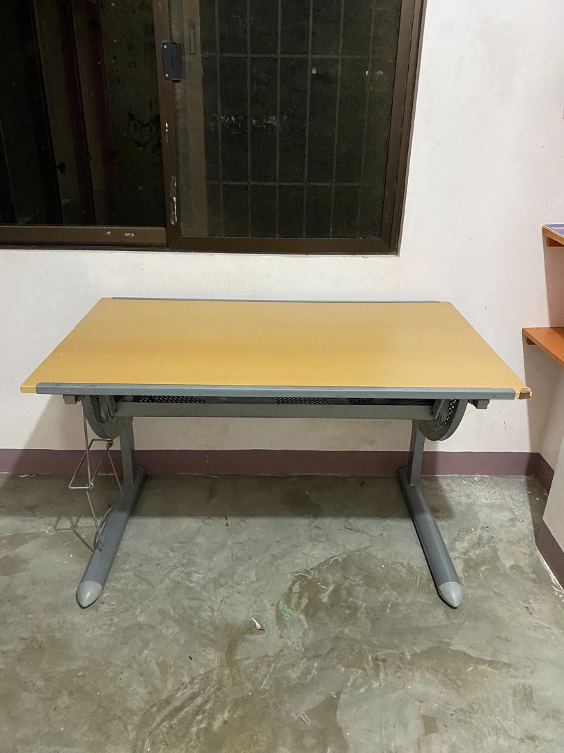 MANUAL LIFT DRAFTING TABLE (25, Furniture & Home Living, Office ...