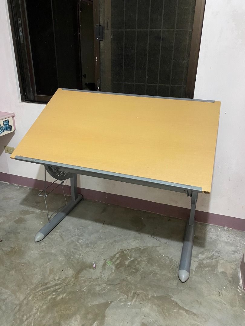 MANUAL LIFT DRAFTING TABLE (25, Furniture & Home Living, Office ...