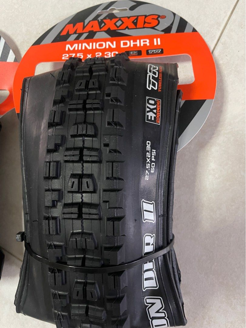 Maxxis Minion DHF DHR 27.5 2.3, Sports Equipment, Bicycles & Parts, Parts & Accessories on Carousell