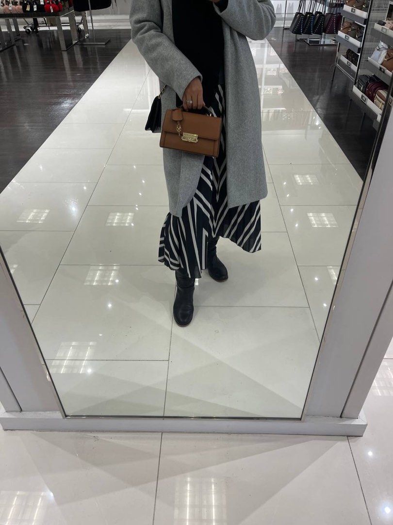 Micheal Kors Cece Top Handle Small Flap Crossbody in Luggage, Luxury ...