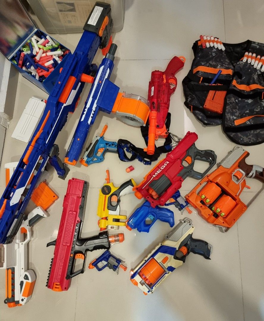 Nerf Gun Bundle Sale, Hobbies & Toys, Toys & Games on Carousell