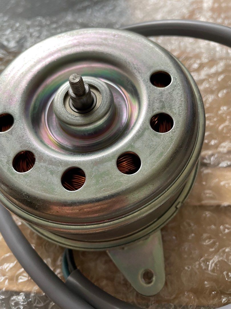 Nissan Elgrand E51 radiator fan motor, Car Accessories, Car Workshops ...