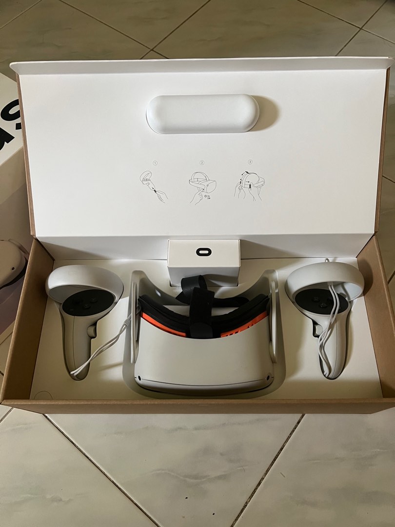 Oculus Quest 2, Video Gaming, Video Game Consoles, Others on Carousell