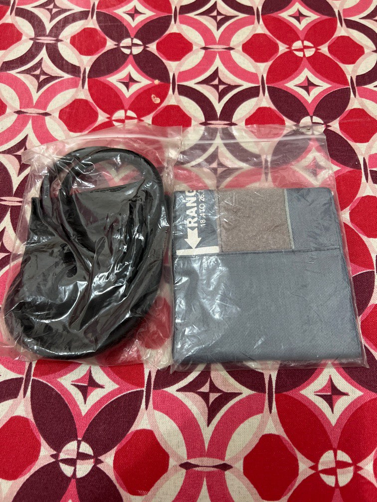 Pediatric bp cuff with inflation bag, Health & Nutrition, Medical ...