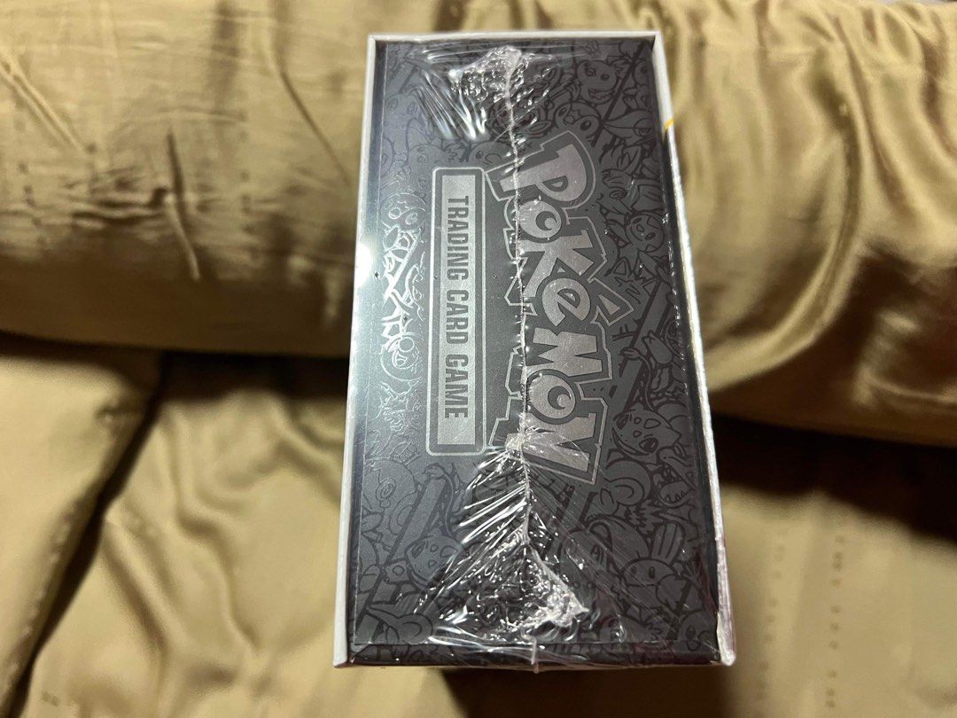 Pokemon TCG 25th Anniversary Celebrations Ultra Premium Collection UPC ...