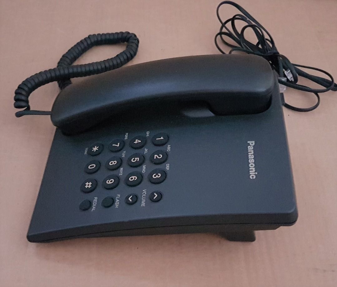 Premium Telephone Set, Panasonic Telephone Model KX-TS500MX, Japan ...