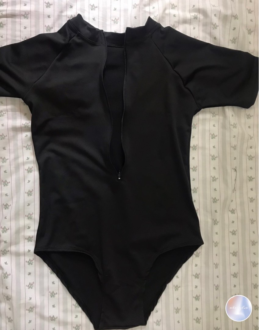 Rash Guard One Piece, Women's Fashion, Swimwear, Rash guard on Carousell