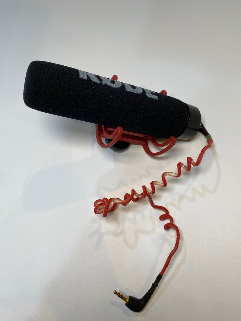 RODE mic, Audio, Microphones on Carousell