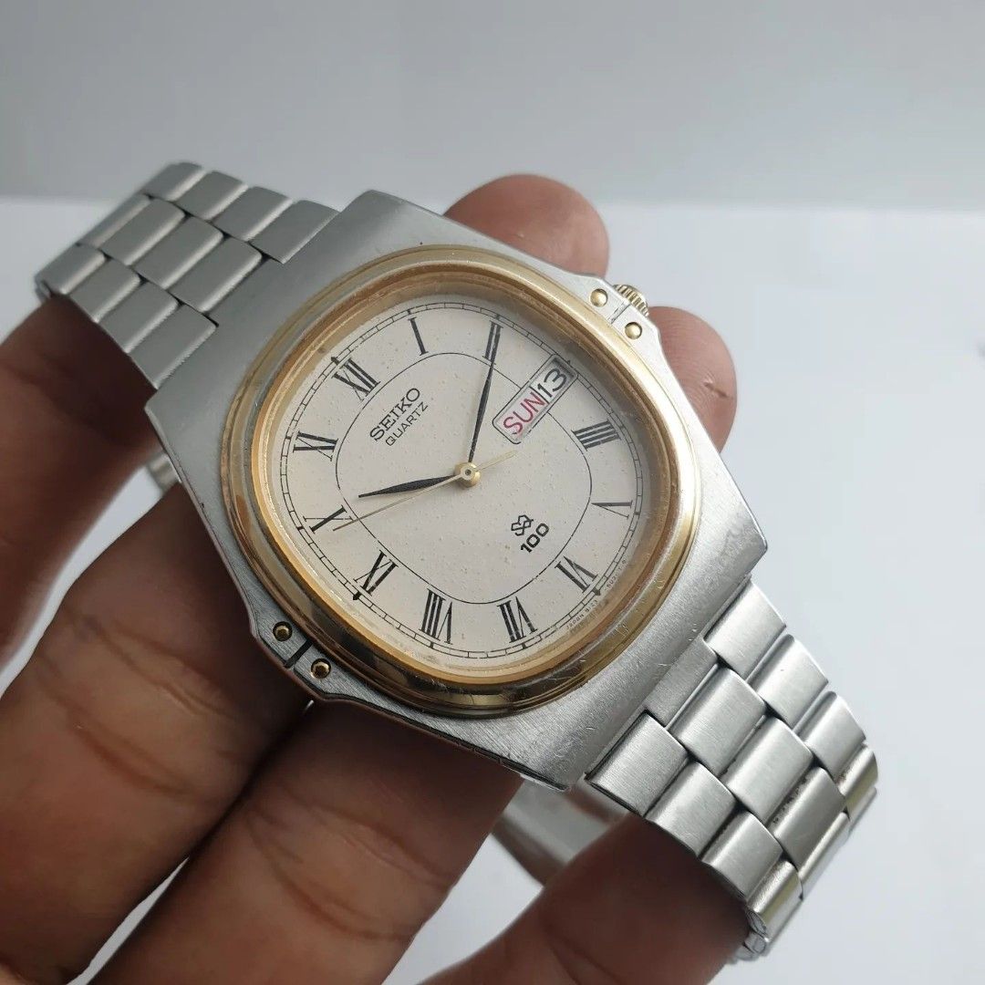 Seiko SQ100 Roman, Barang Mewah, Jam Tangan di Carousell