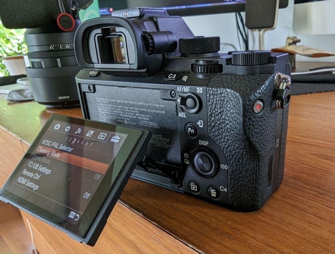 SONY a7r2 Alpha 7R II Body, Photography, Cameras on Carousell