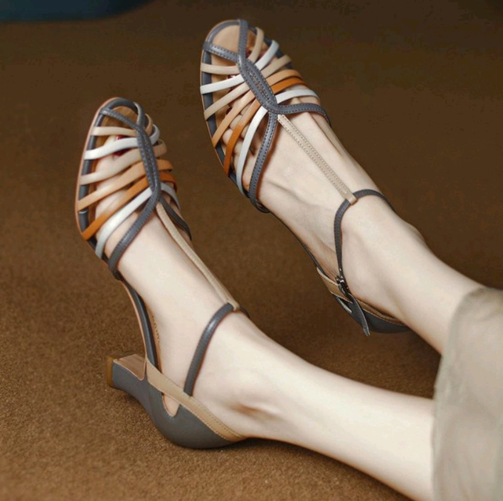 Spider Heels Vintage, Women's Fashion, Footwear, Heels on Carousell