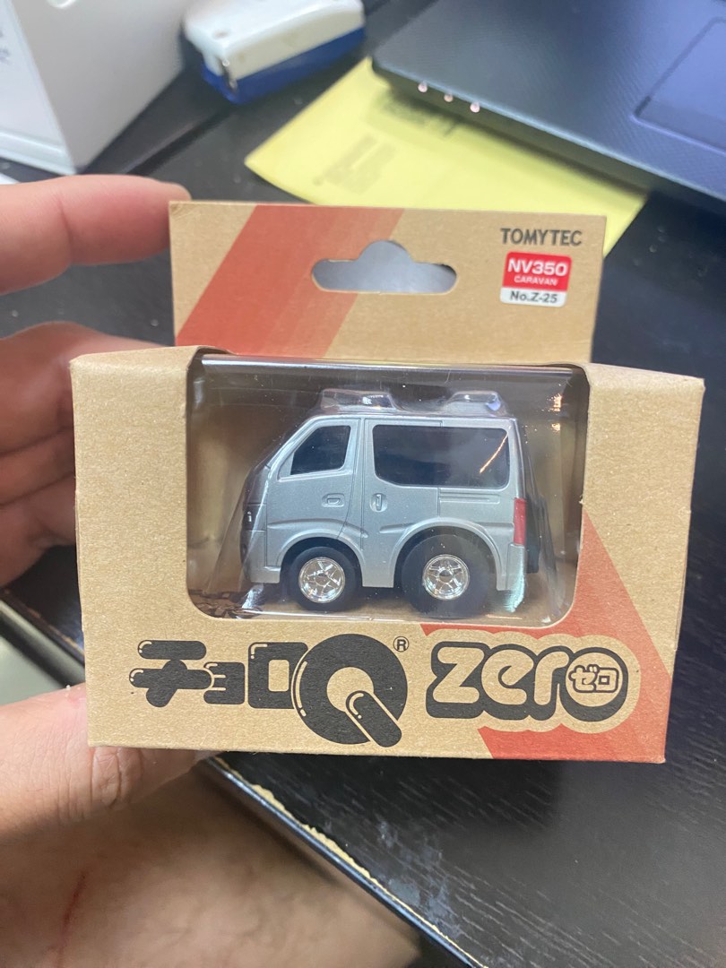 Tomytec Zero Choro Q Z-25b Nissan NV350, 興趣及遊戲, 玩具 & 遊戲類 - Carousell