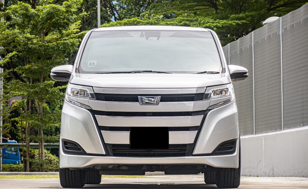 Toyota Noah Hybrid 1.8A X Auto, Cars, Used Cars on Carousell