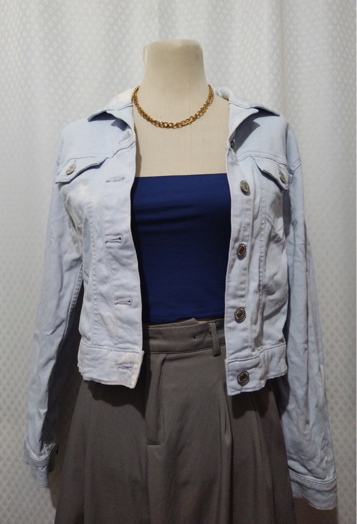 Uniqlo Blue Crop Denim Jacket, Women's Fashion, Coats, Jackets and ...