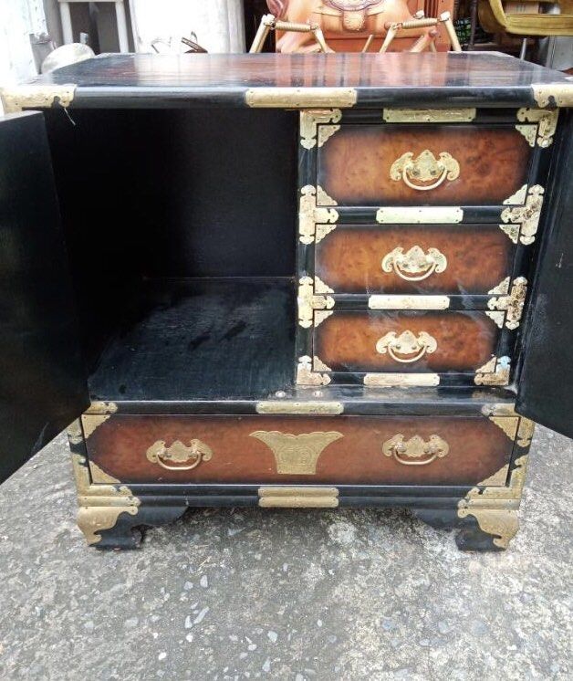 Vintage Chinese Tansu Small Chest with Doors and Embellished Drawers ...