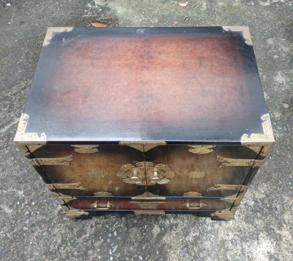 Vintage Chinese Tansu Small Chest with Doors and Embellished Drawers ...