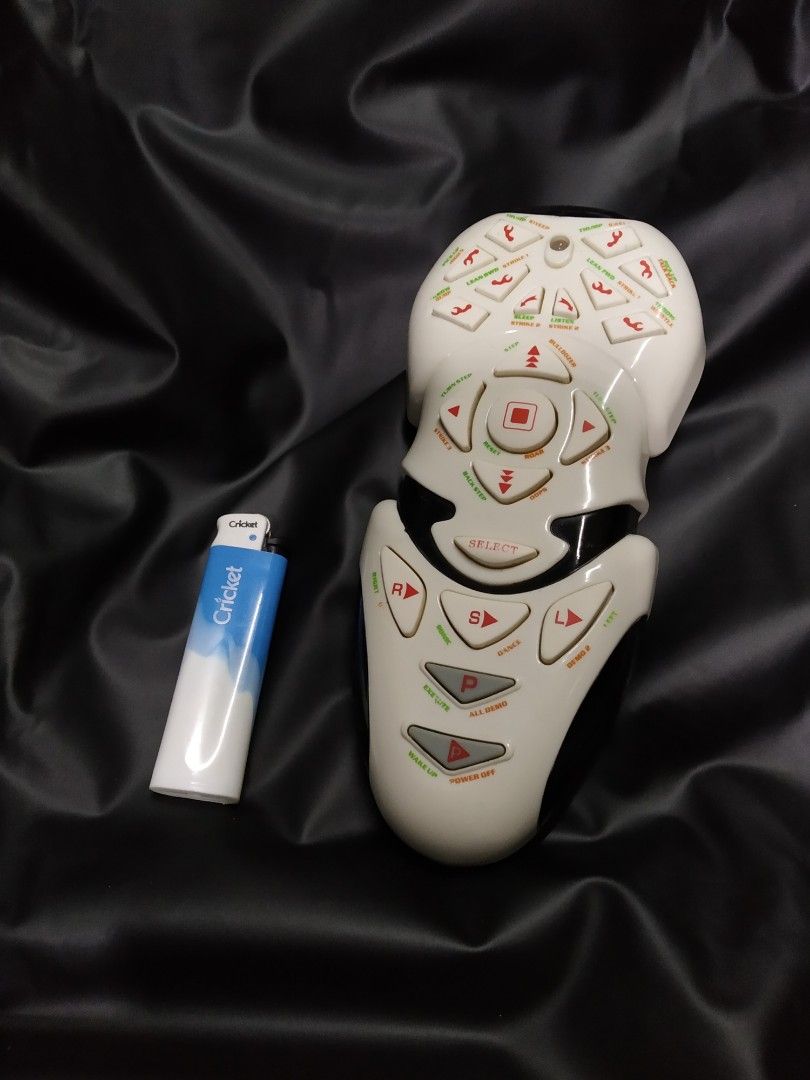 WowWee RoboSapien X Humanoid Robot Black & White 14" with Remote ...