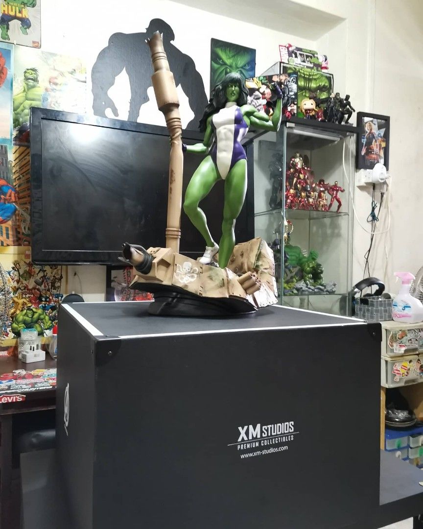 Xm She-Hulk Sideshow, Hobbies & Toys, Toys & Games on Carousell
